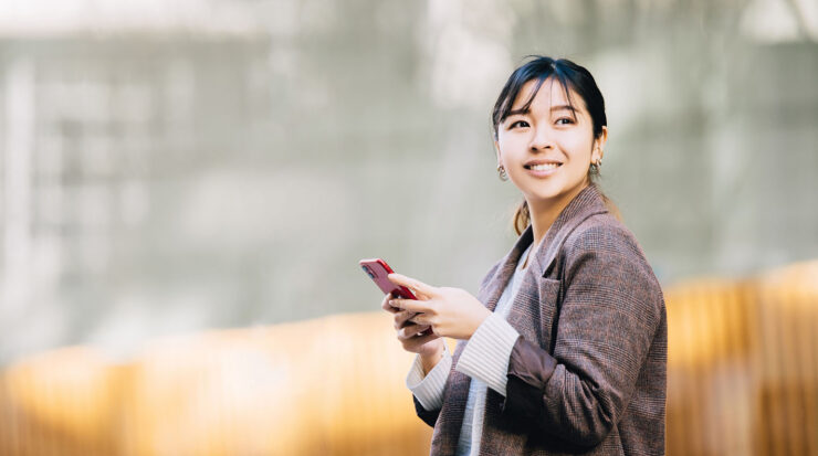 新NISAとiDeCo、どっちを始めるべき？ | マネハブ(MONEY HUB PLUS)